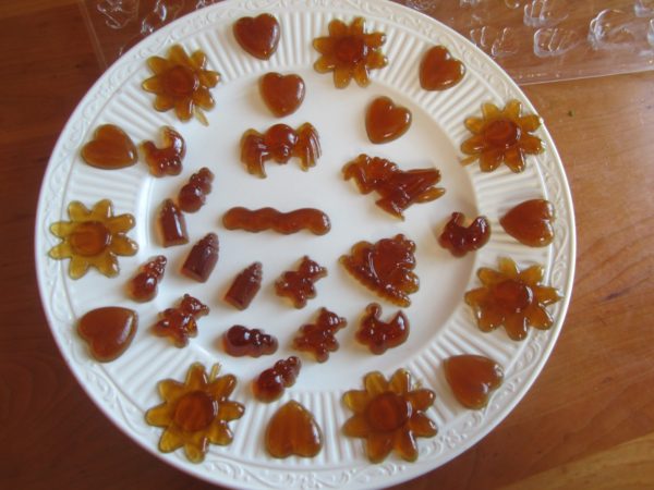 Our Top 10 Favorite Dye-Free Candy and Gum – All Natural Mom